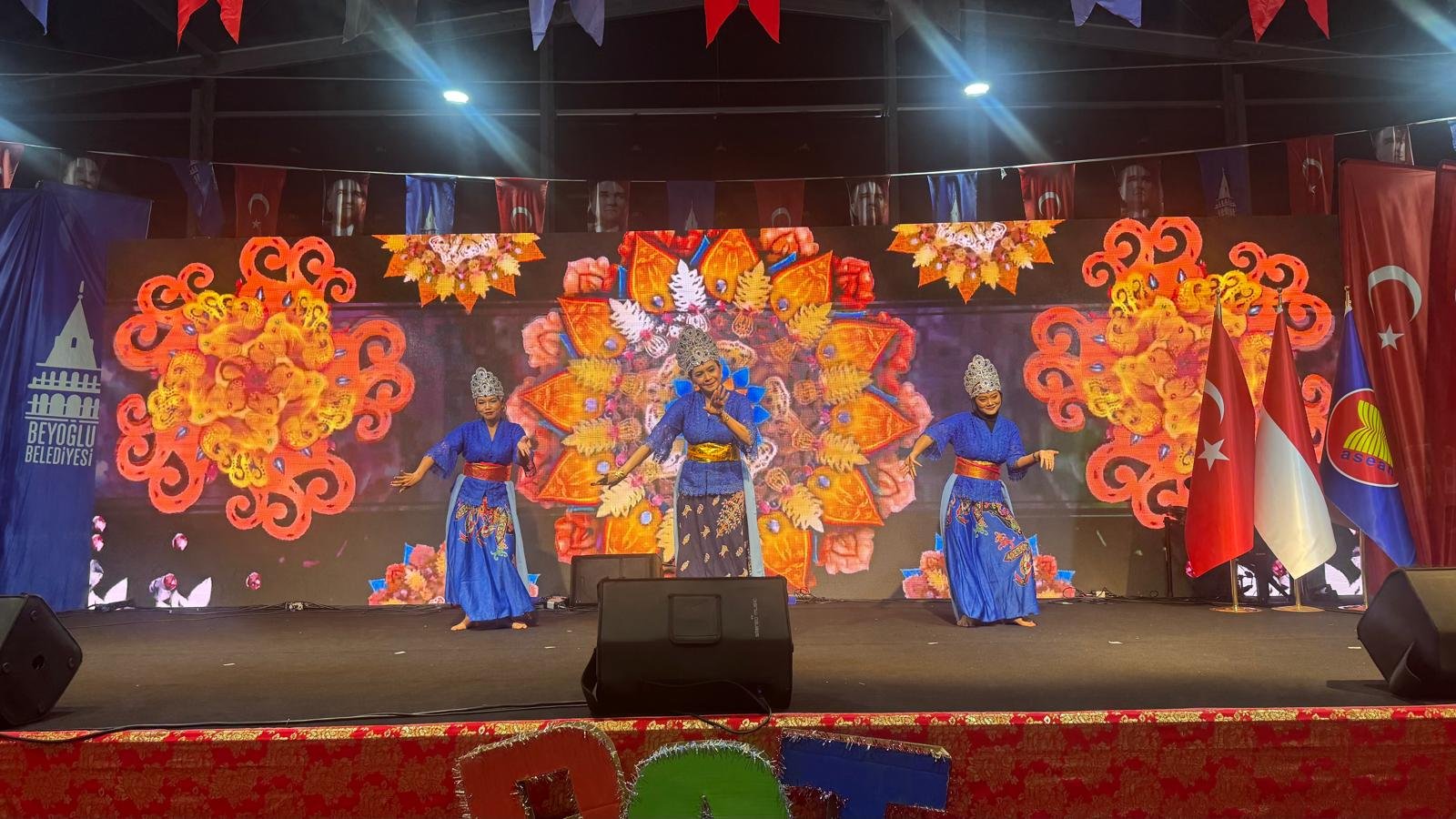 Pasar Senggol Türkiye 2025 di Istanbul: Festival Kuliner dan Budaya ...